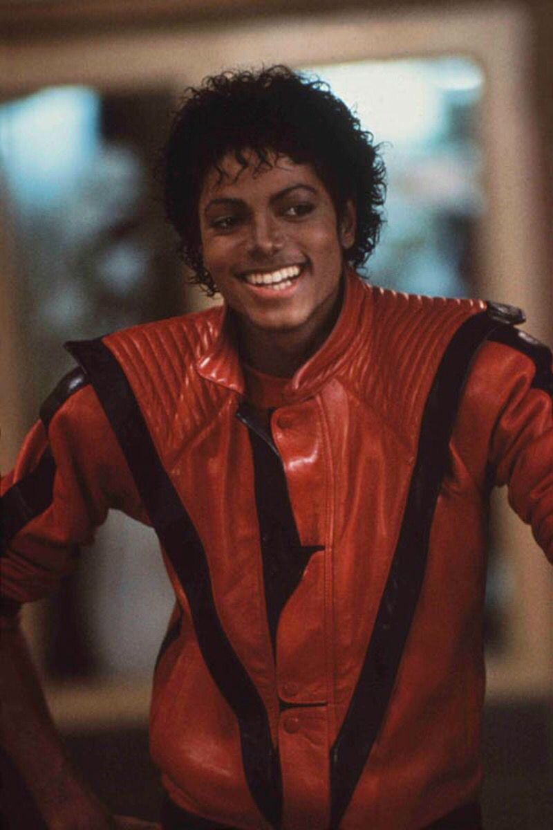Michael Jackson Iconic Outfits: A Fashion Legacy | Fashonation