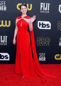 Selena Gomez: Fashion Secrets Revealed – How to Dress Like a Star ...