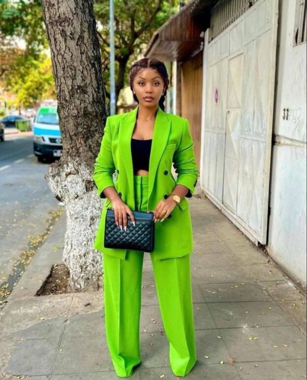 Go Green: Elevate Your Professional Look With a Touch of Green ...