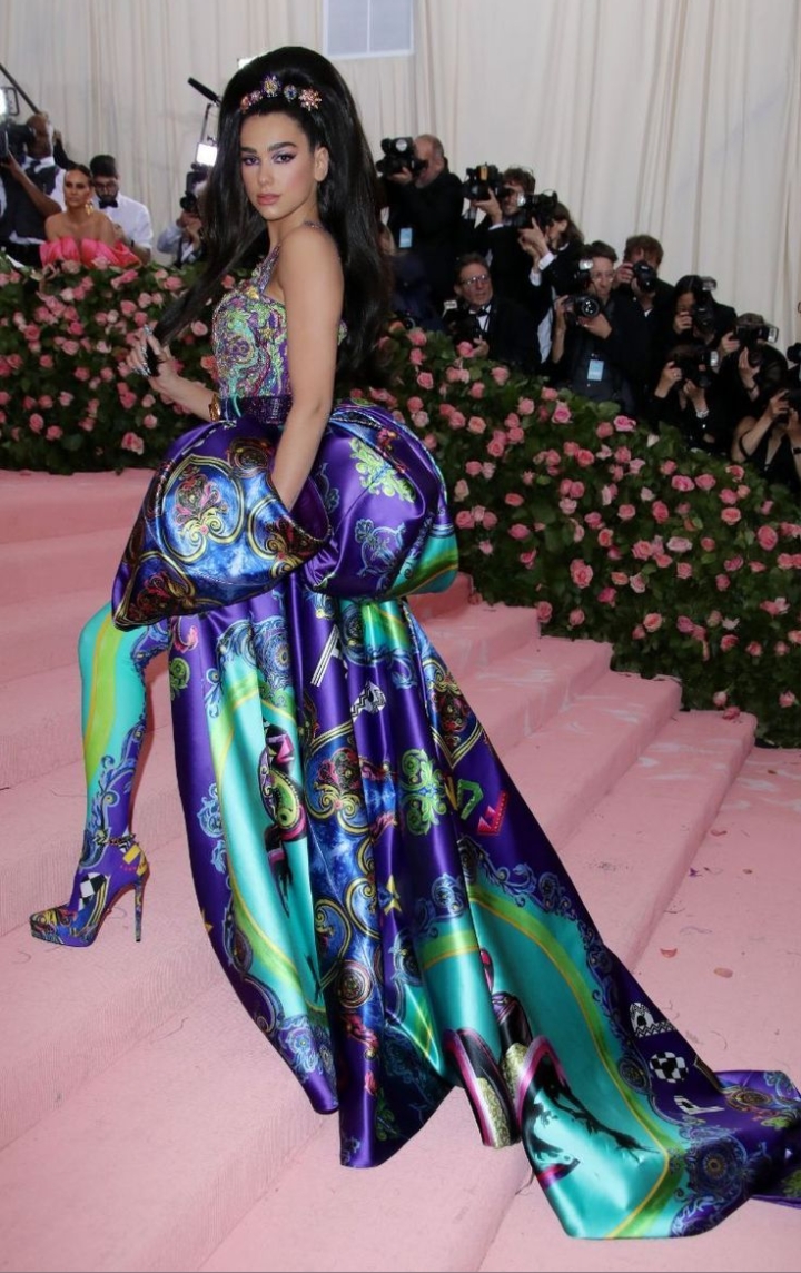 Grammy Awards 2024 Shoes on Red Carpet | Fashonation