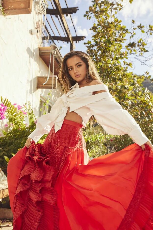 Hot and Stylish! 7 of Isabela Merced’s Unique Outfits | Fashonation