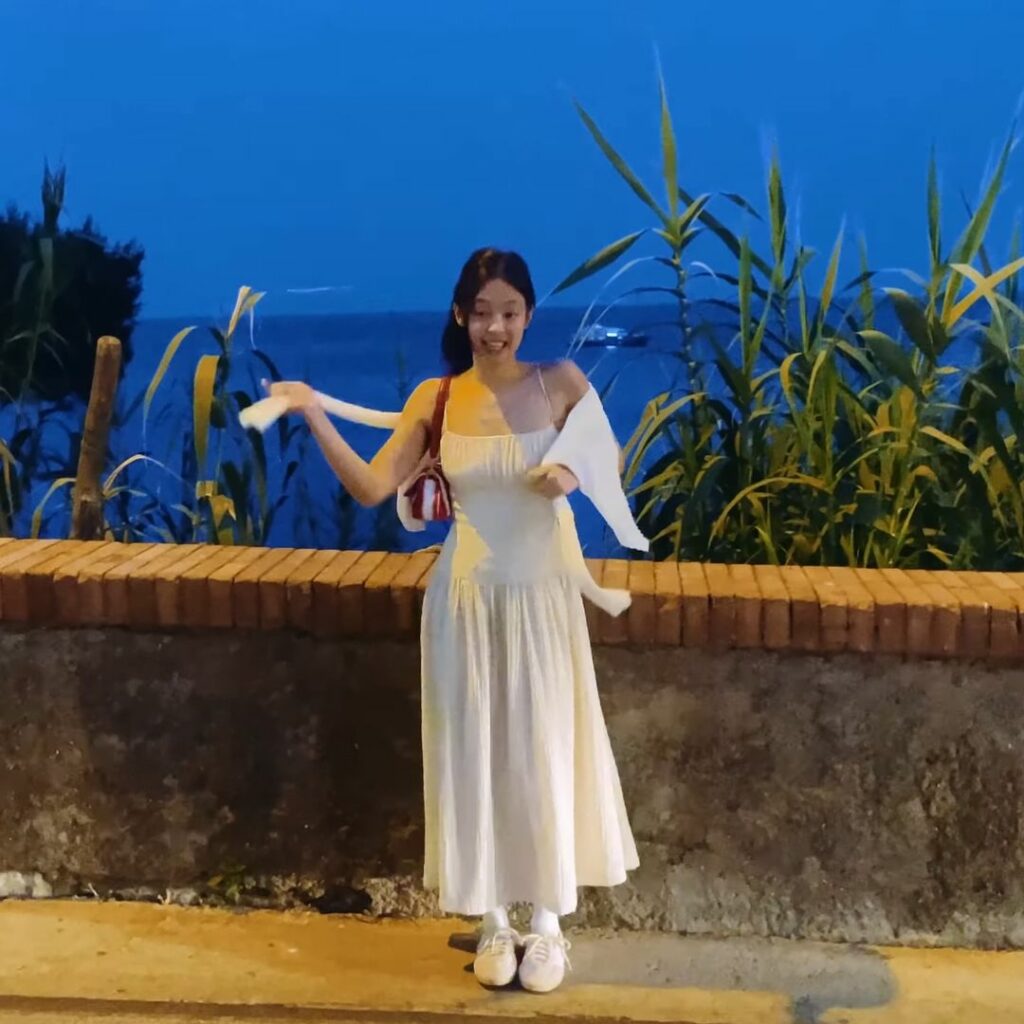 All the Jaw-Dropping Looks Blackpink Jennie Wore During “A Moment in Capri with Jennie ...