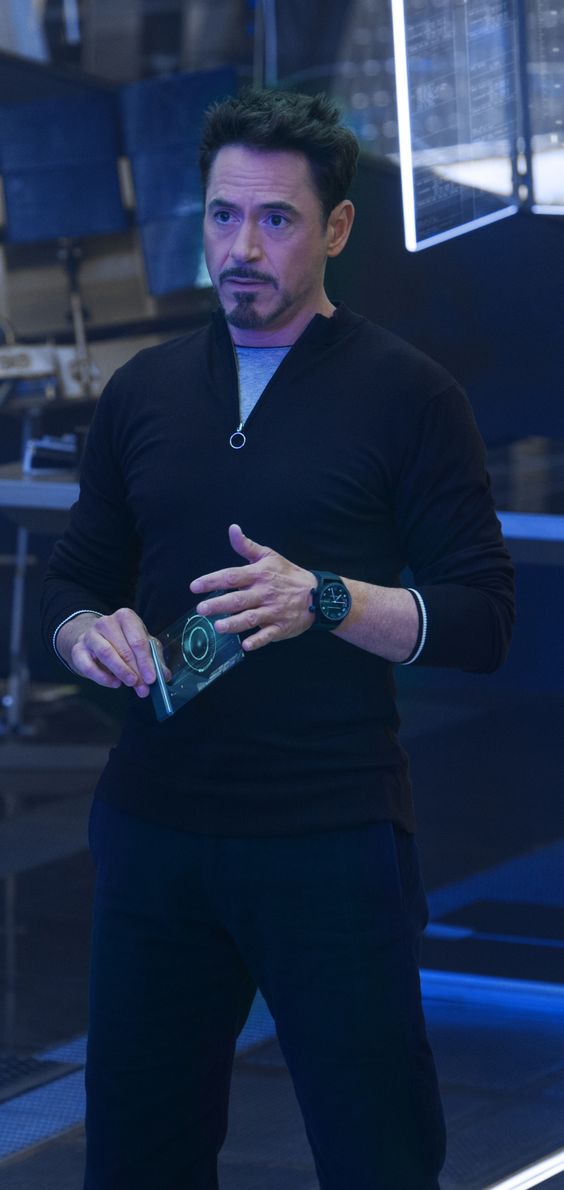 7 Styles of Tony Stark’s Flawless Fashion | Fashonation