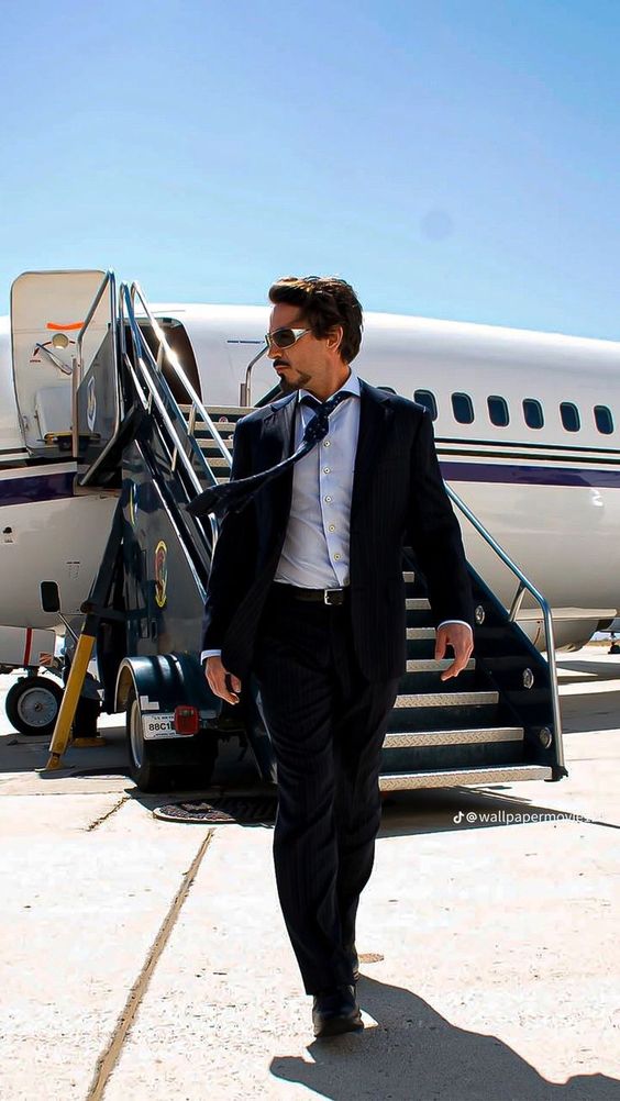 7 Styles of Tony Stark’s Flawless Fashion | Fashonation