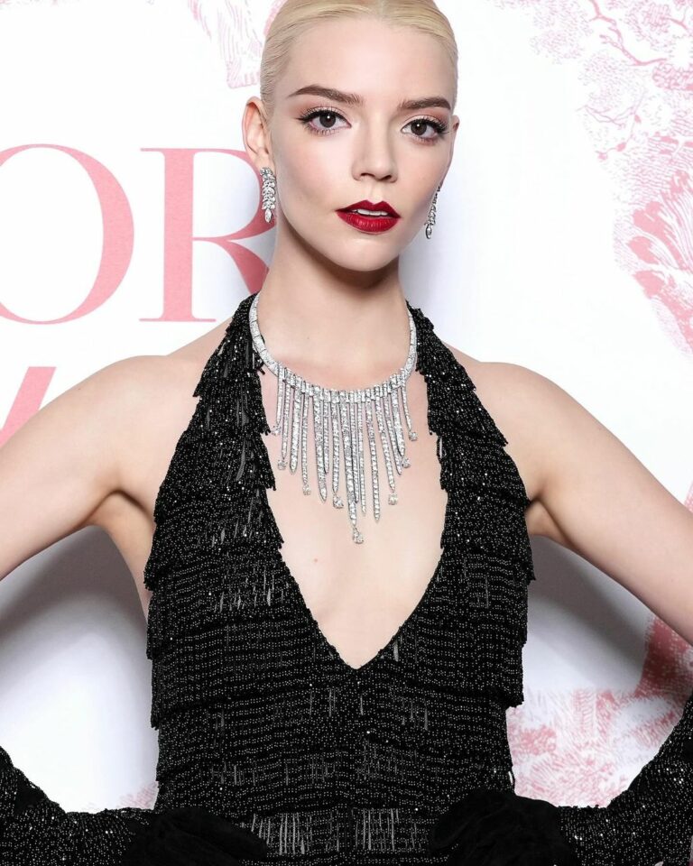 See All The Glamourous Anya Taylor-Joy Outfits She Wore at the Cannes ...