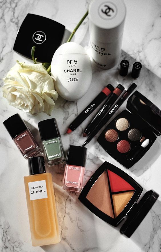 Chanel Beauty Mix: A Perfect Blend of Elegance and Innovation | Fashonation