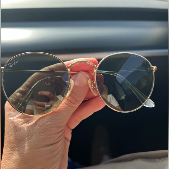 10 Reasons Why Ray-Ban Glasses Are Ultimate Choice for Modern Eyewear ...