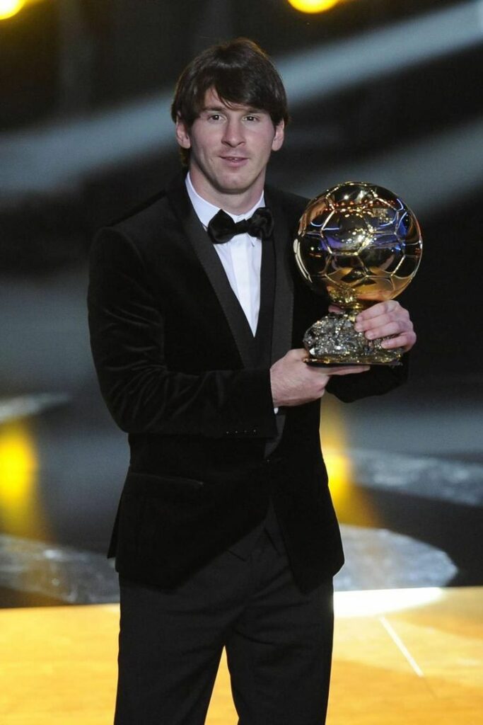 Most Beautiful Outfits of Lionel Messi | Fashonation