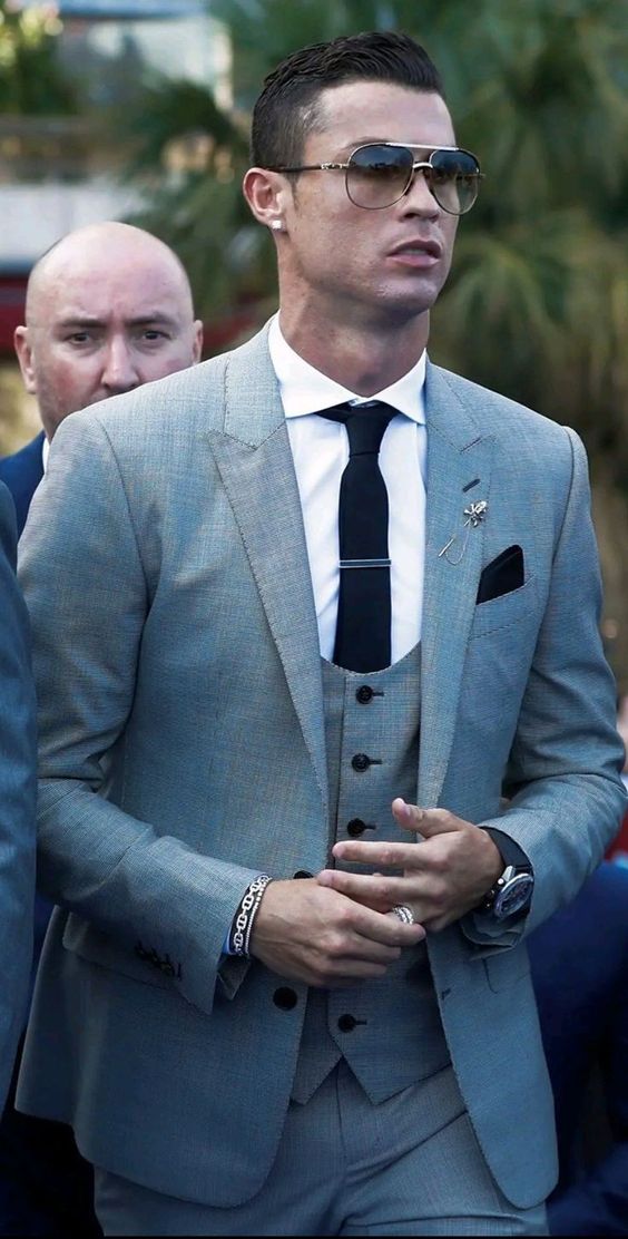 5 Most Sizzling Cristiano Ronaldo Fashion Moments | Fashonation