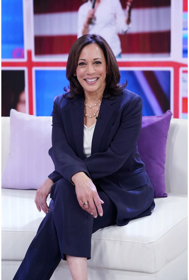 7 Kamala Harris Inspired Outfits to Elevate Your Professional Wardrobe ...