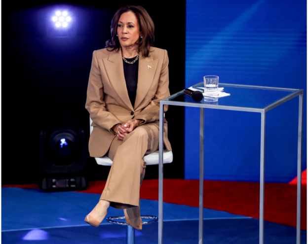 7 Kamala Harris Inspired Outfits to Elevate Your Professional Wardrobe ...