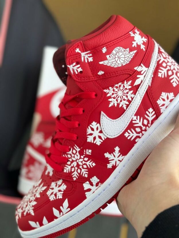 14 Best Christmas Shoes to Complete Your Holiday Look