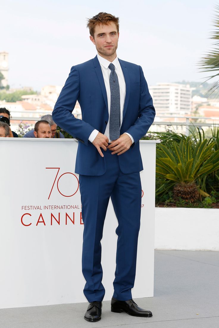 Robert Pattinson: The Master of Bold and Unconventional Fashion ...