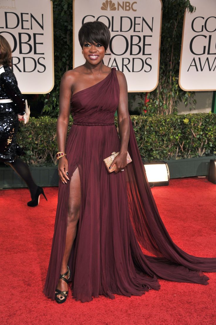 Viola Davis: A Masterclass in Elegant and Empowering Style | Fashonation