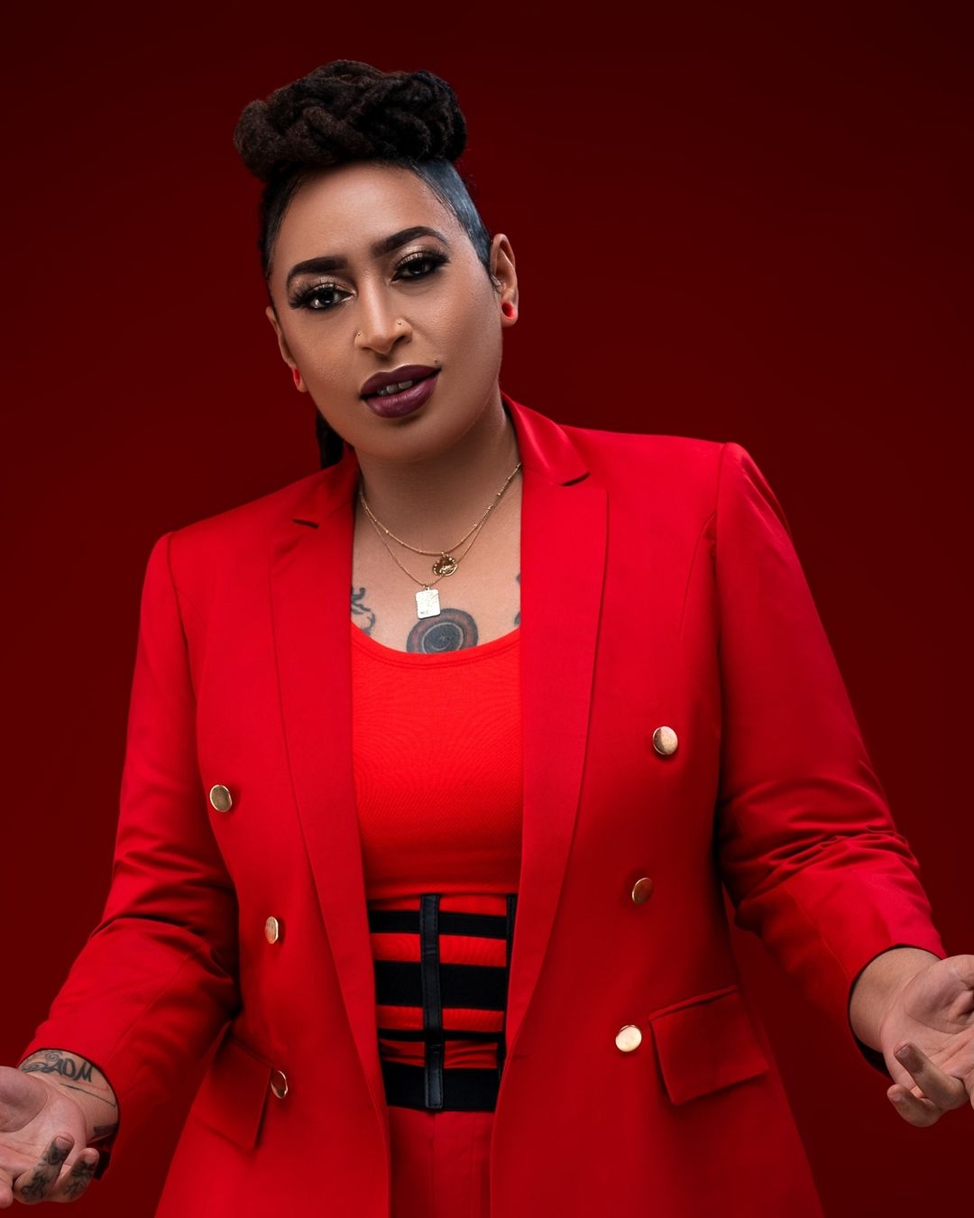 Nazizi Hirji: Kenya’s Queen of Hip-Hop and Reggae Style | Fashonation