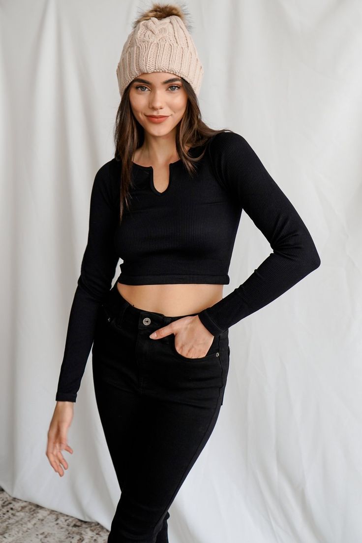 Are Crop Tops Going Out of Style in 2025? The Latest Trends You Need to ...