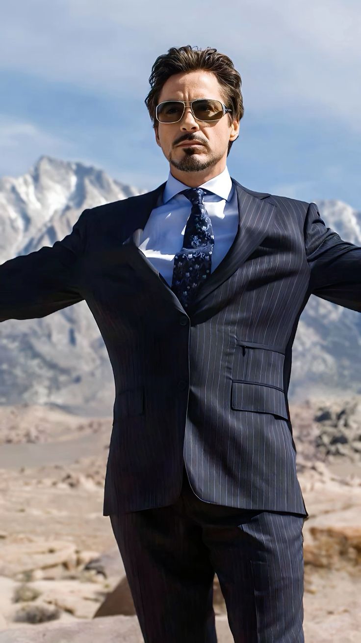 7 Faces of Tony Stark’s Fashion | Fashonation