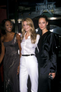 The ’90s Grunge Explosion: How It Put a Permanent Mark on Fashion ...