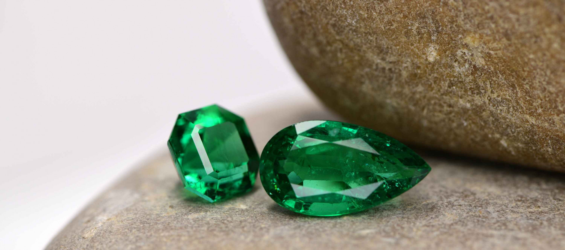 The Astrological Significance of Emerald for Gemini and Virgo | Fashonation